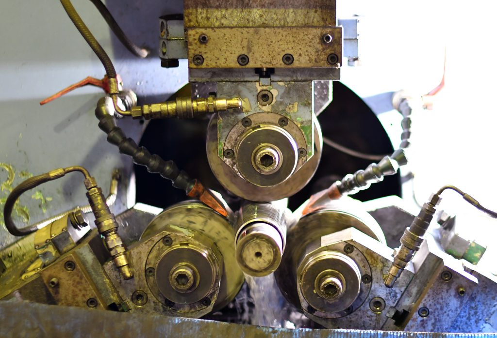 Tube Cold rolling & threading - Universe Steel Factory
